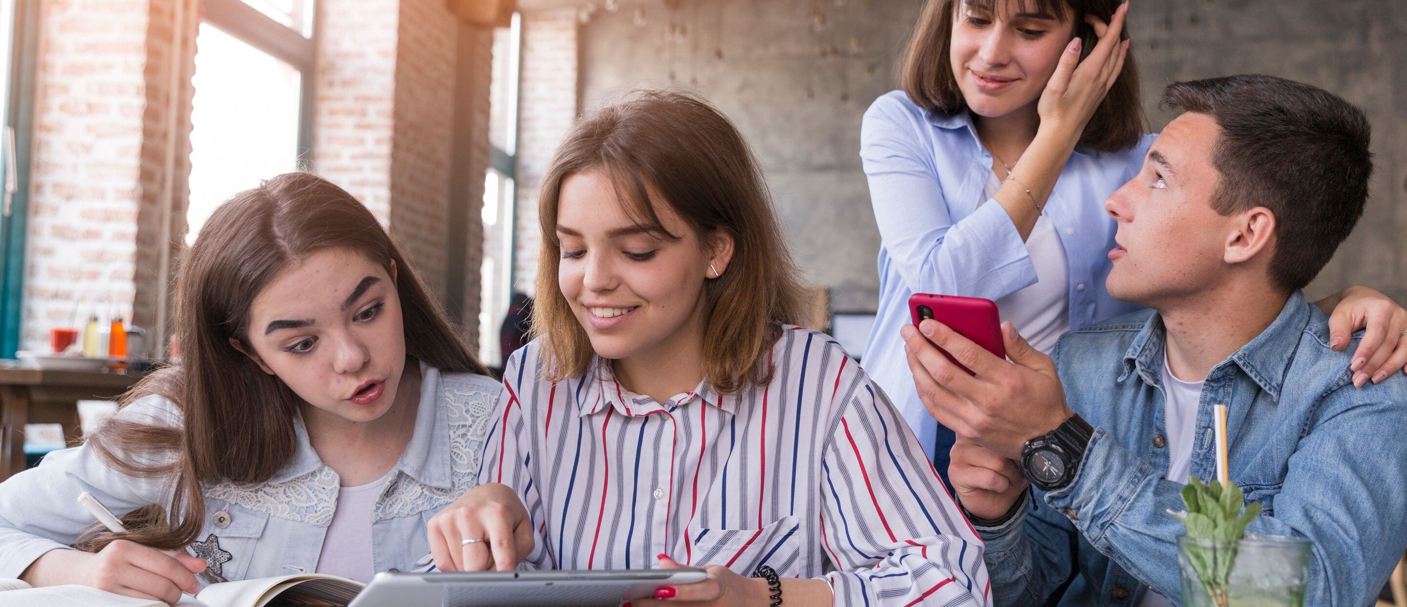 ¿Cómo brindar la mejor experiencia educativa a tus universitarios?